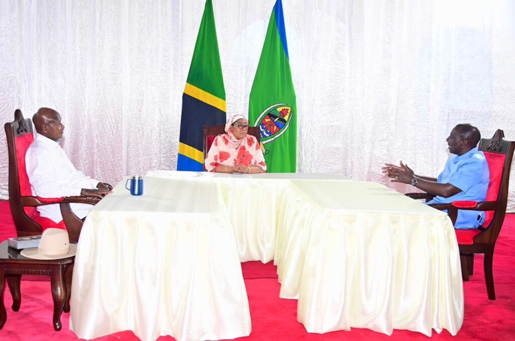 President Samia Holds Talks on EA Integration with Museveni,Ruto in ...